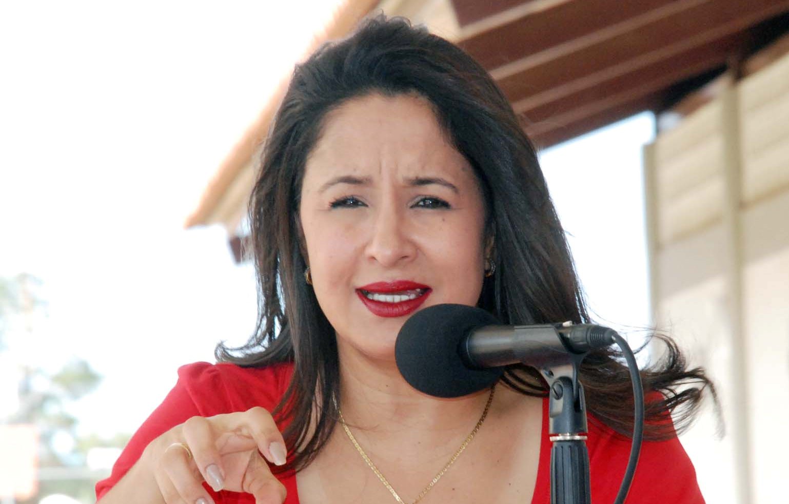 Stella Lugo: "Nadie puede dudar del diálogo de respeto que ha hecho Maduro"
